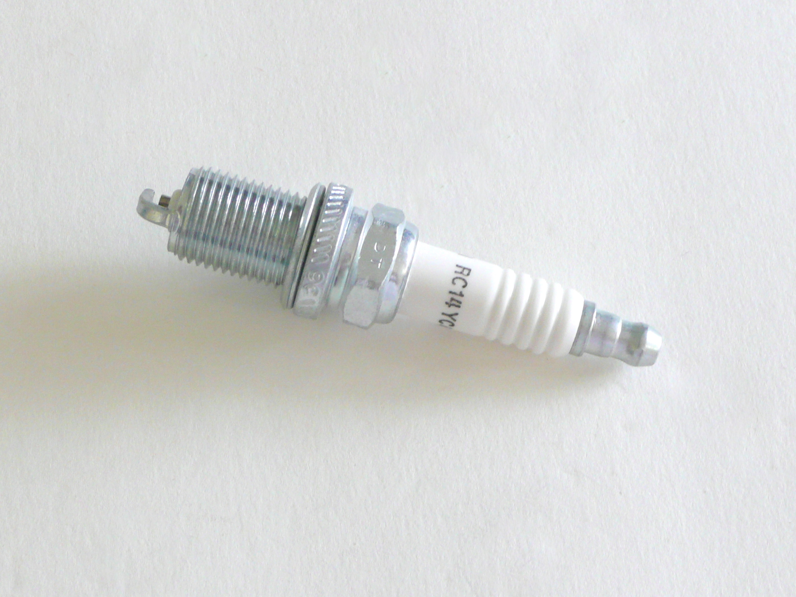 Spark Plug - Generac # 0E7585A / RC14YC gapped @ 0.040 [0E7585A]